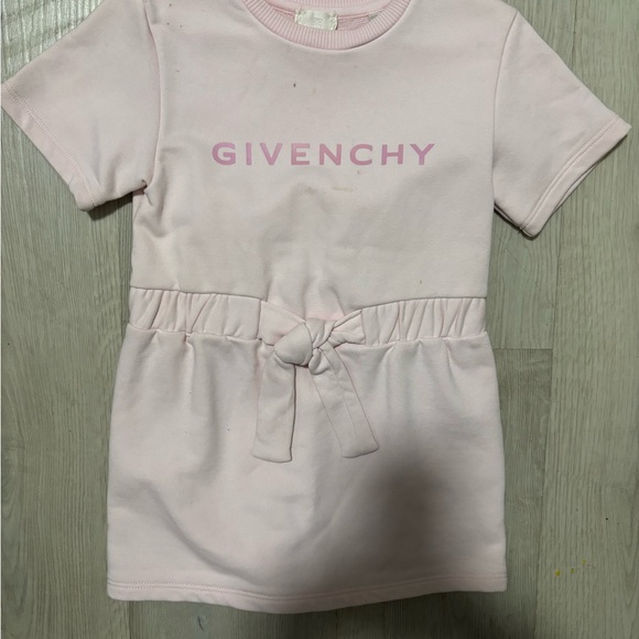 Givenchy | Shirts & Tops | Givenchy Kids Light Pink Tee With Bow Detail ...